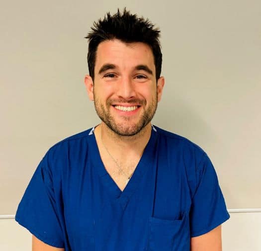 Dr Simon Filson - Consultant Plastic Surgeon